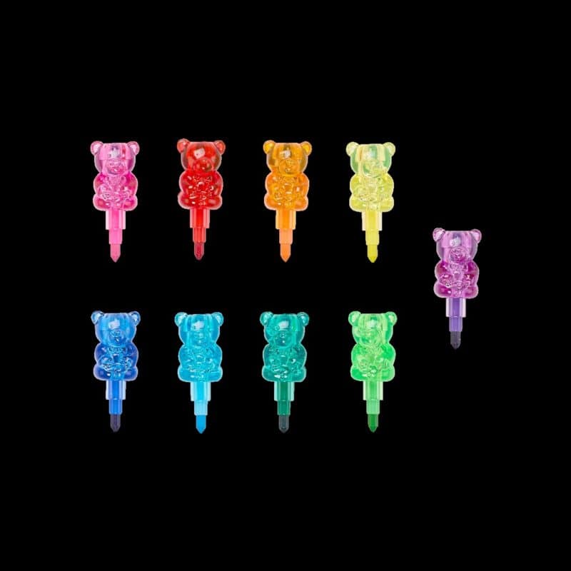 Gummy bears stacking crayons – The Wraperie