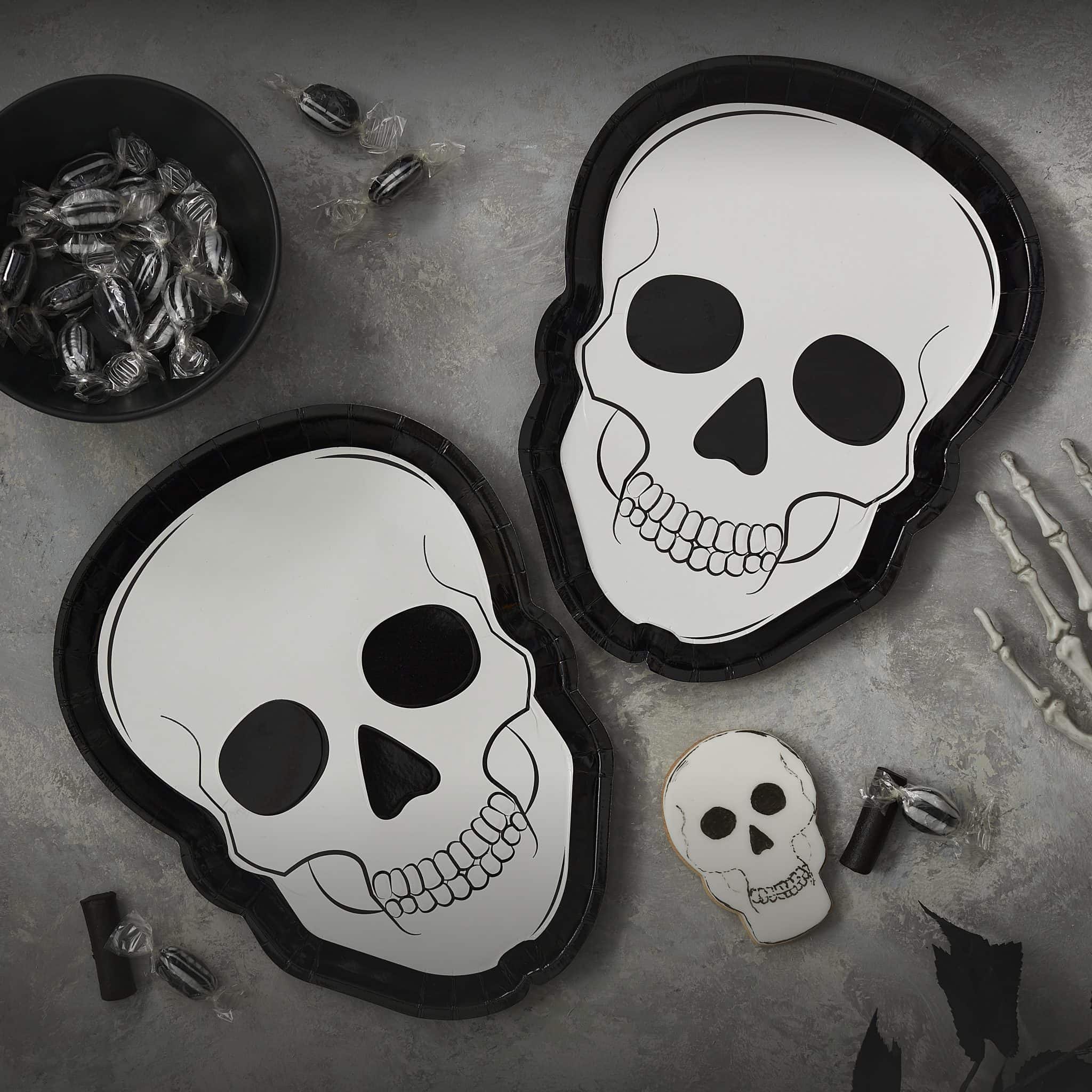 Skull shaped Halloween plates – The Wraperie